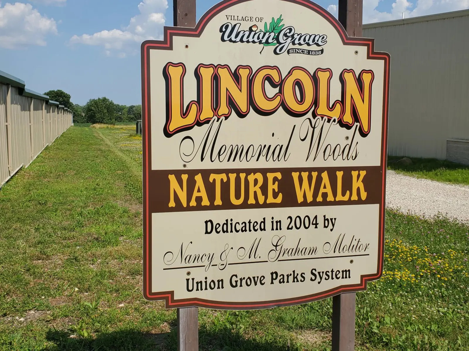 Lincoln Woods Memorial Nature Walk | Village of Union Grove